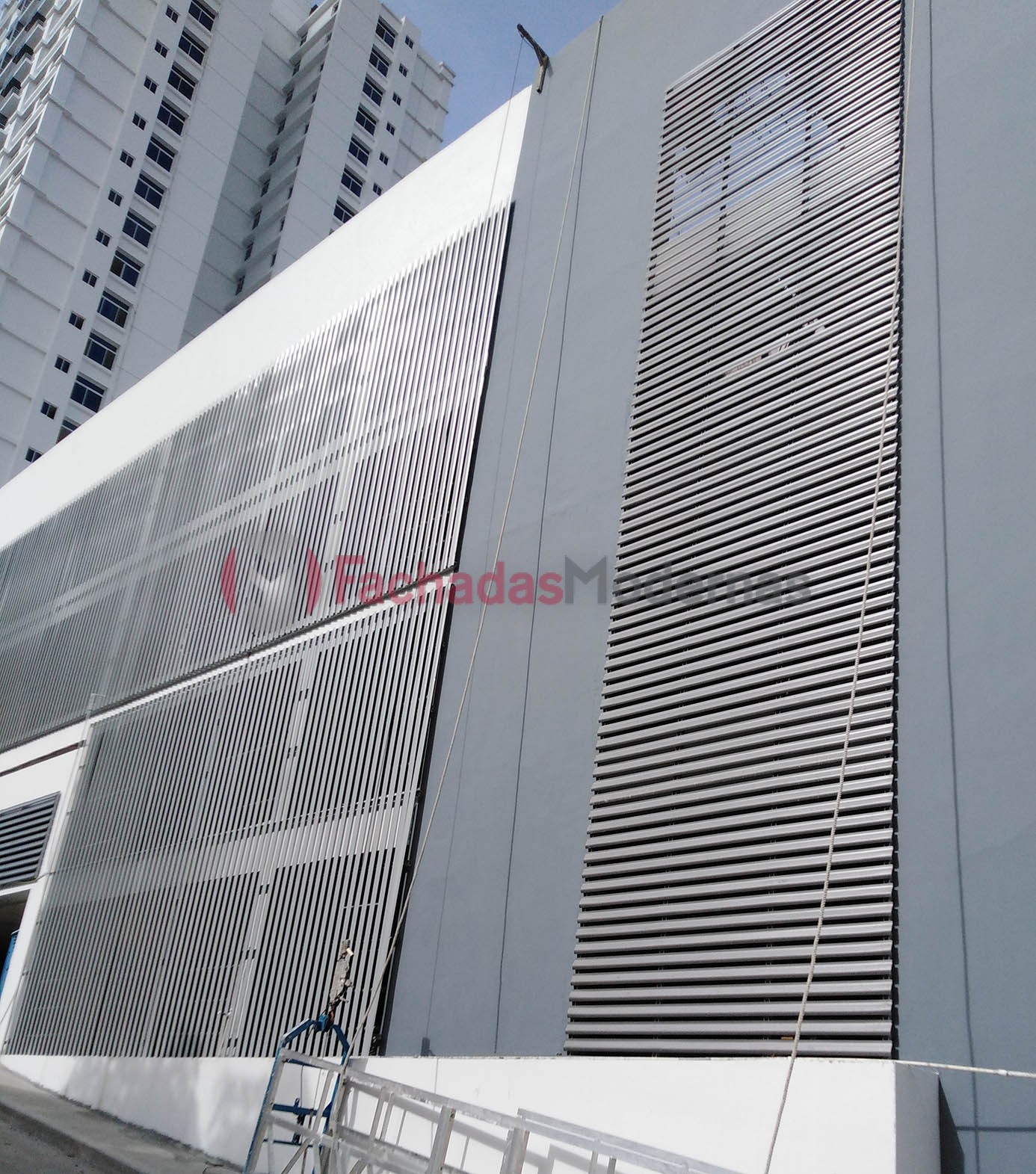 Louvers – Fachadas Modernas